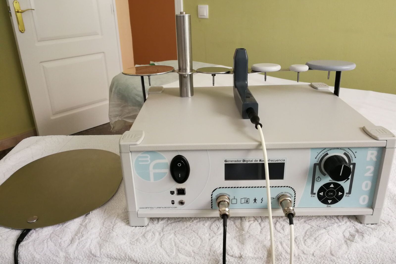 El sistema de radiofrecuencia y su aplicación en la rinoplastía ...